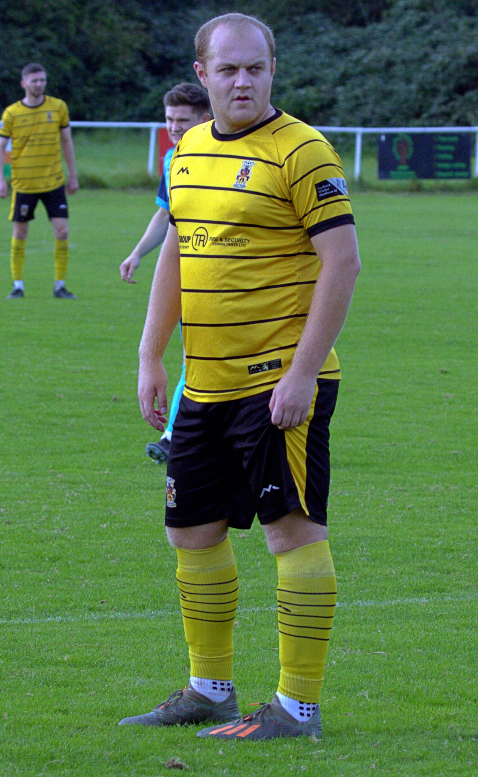 MAGNIFICENT MITCHELL SIGNS FOR THE BEES – Trowbridge Town Football Club