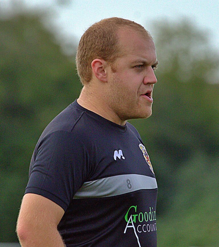 MAGNIFICENT MITCHELL SIGNS FOR THE BEES – Trowbridge Town Football Club